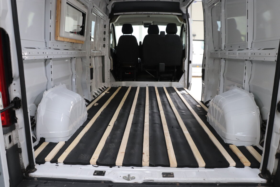 Van Ausbau Anleitung | die richtige Reihenfolge beim Van Ausbau ...